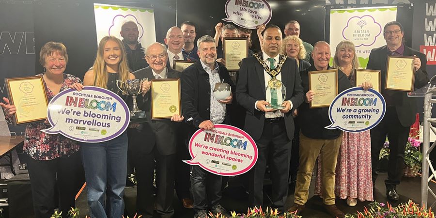 Green fingered borough turns gold at North West in Bloom awards ...